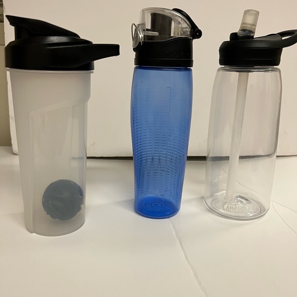 Camelbak | Kitchen | Camelbak Water Bottle Litre Seltzer Stream Bottle ...
